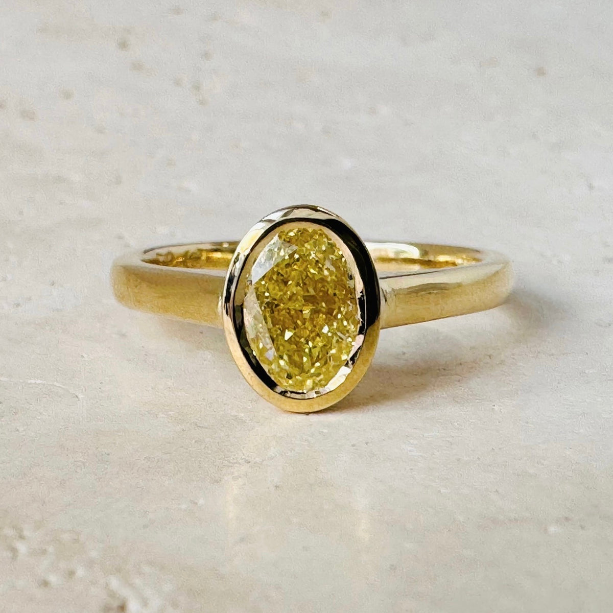 1.07ct Natural Fancy Light Yellow Diamond Solitare Ring ~ 18ct Yellow – Sargisons Jewellers